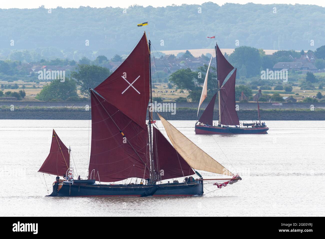 Start of the Thames Sailing Barge Match race 2021 in Lower Hope Reach ...