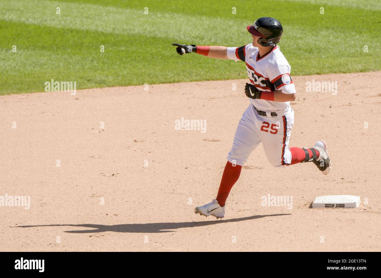 Chicago, United States. 15th Aug, 2021. Chicago White Sox Andrew Vaughn ...