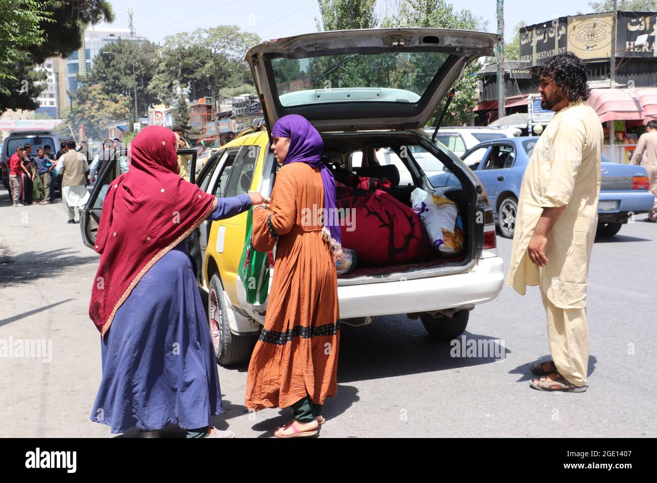 Kabul, Afghanistan. 15th Aug, 2021. People depart to their homes after ...