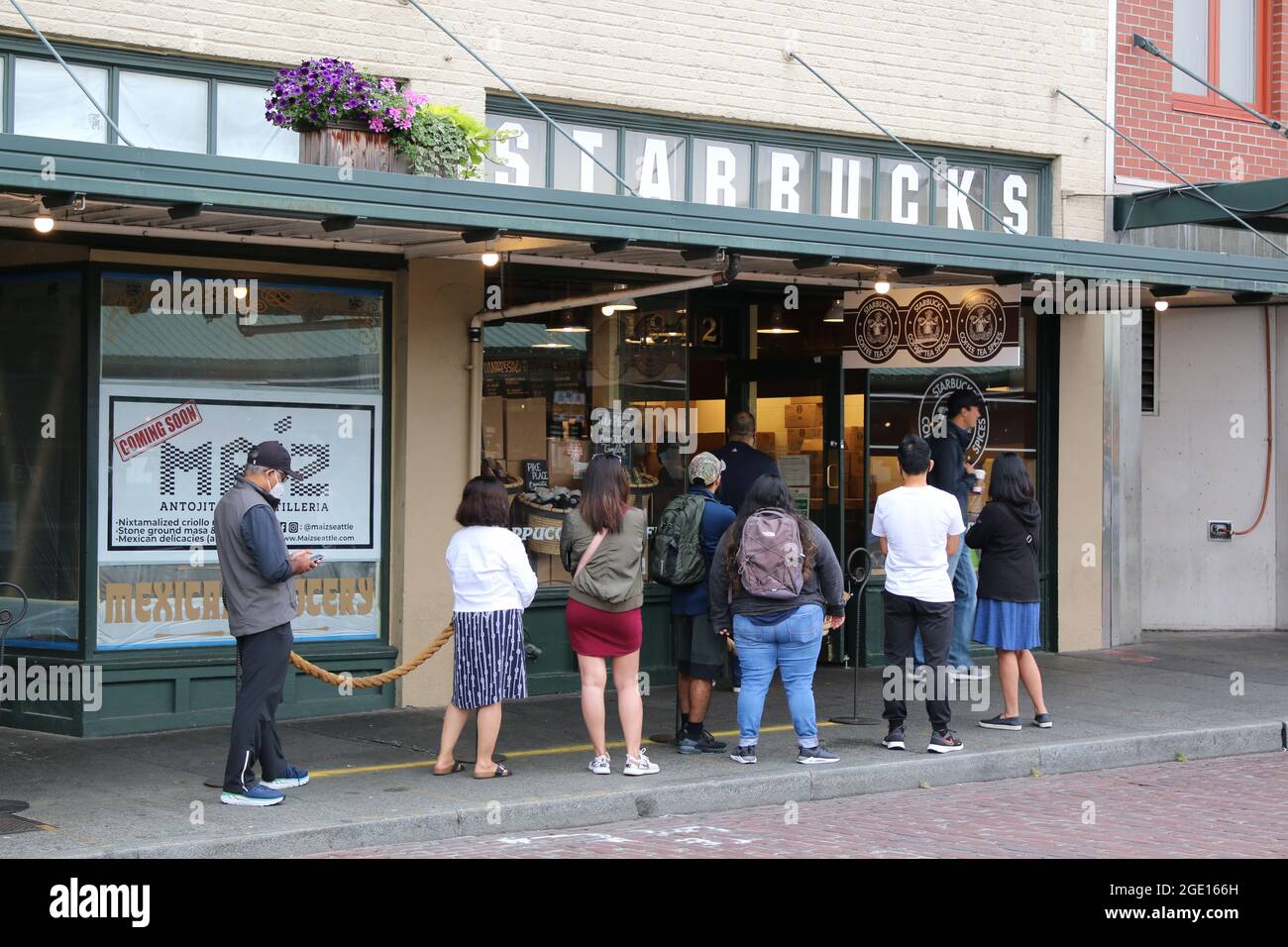 The original Starbucks Coffee House in Seattle, Washington Stock Photo ...