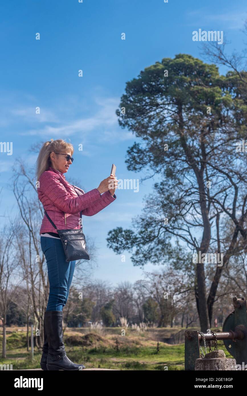 Picture in a vertical view hi-res stock photography and images - Alamy