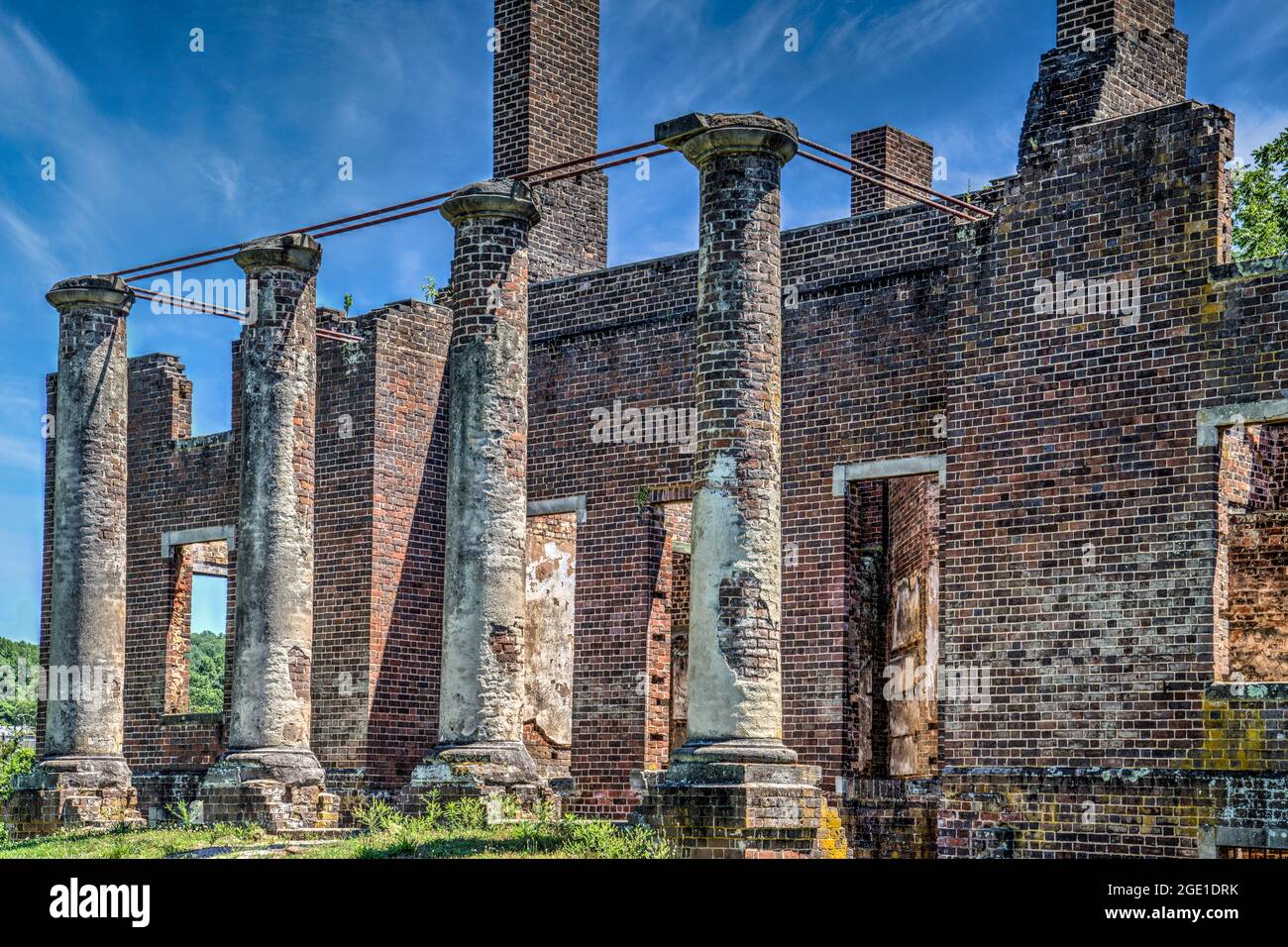 The rear of the Barboursville Ruins Plantation Mansion designed by ...