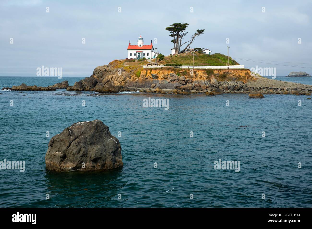 Battery Point Lighthouse from Lighthouse Jetty, Crescent City ...
