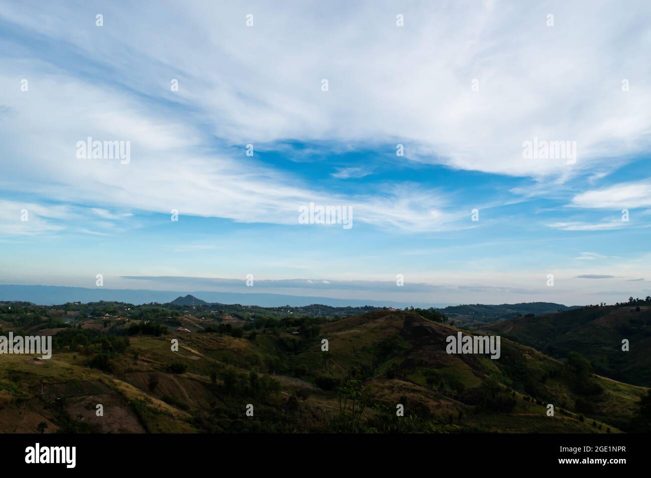 Beautiful cloudscape above rural hi-res stock photography and images ...