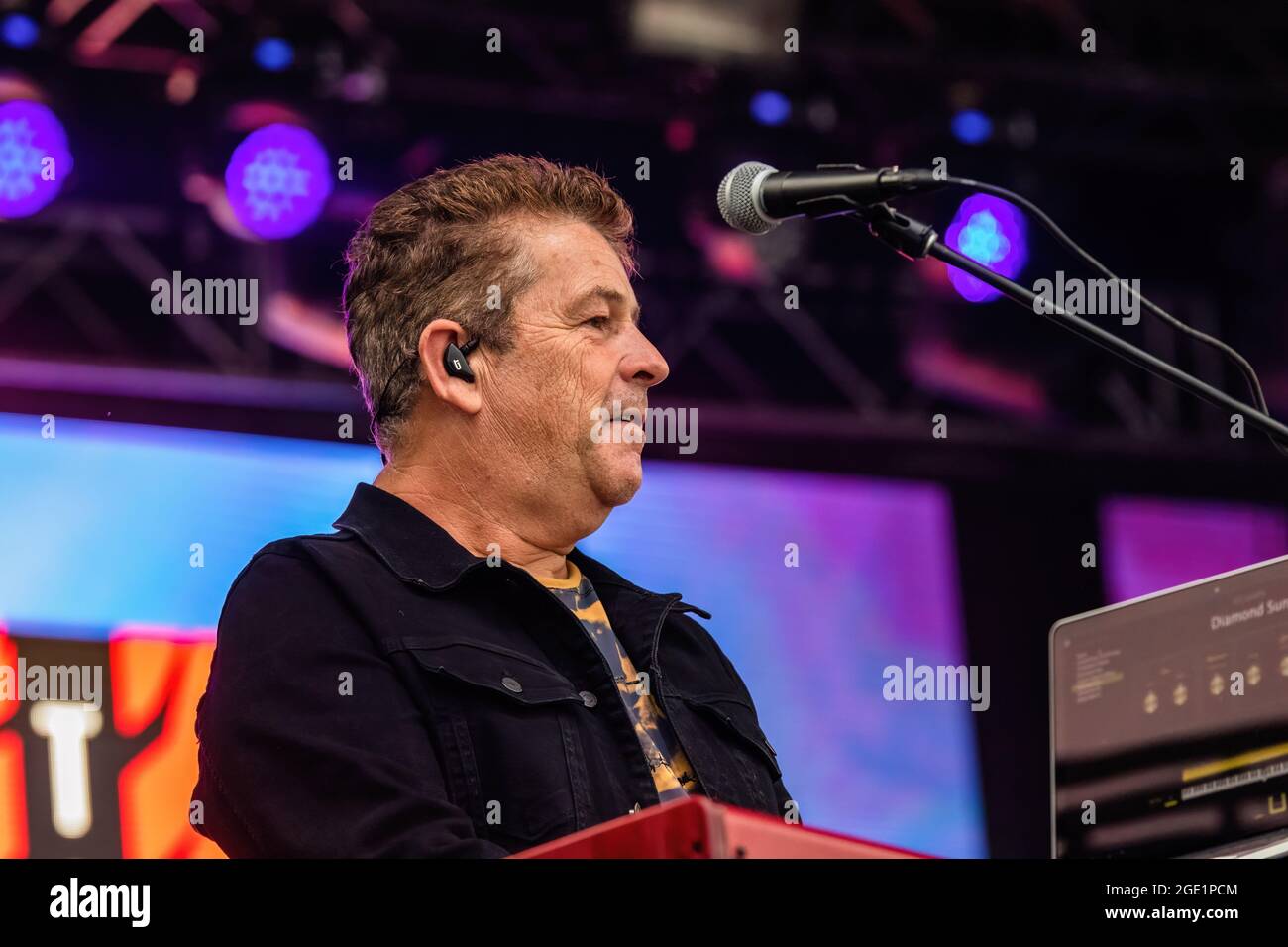 Sam reid hi-res stock photography and images - Alamy