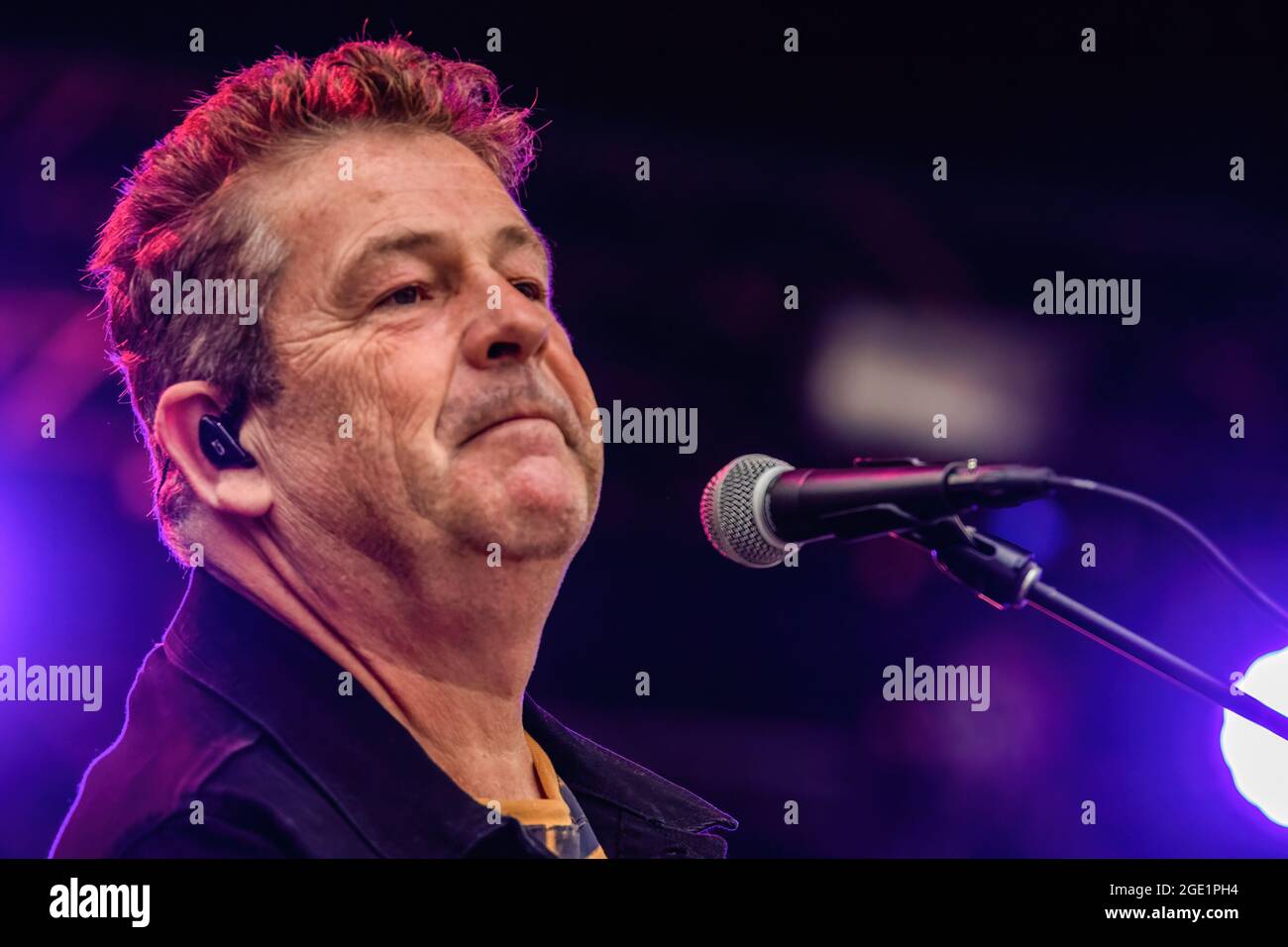 Sam reid hi-res stock photography and images - Alamy