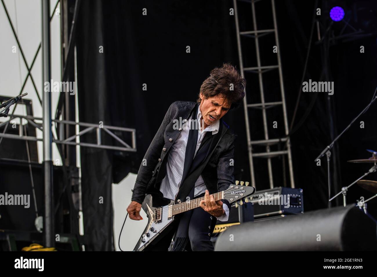 Prism lead singer al harlow hi-res stock photography and images - Alamy
