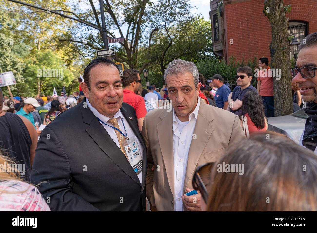 Bill pepitone hi-res stock photography and images - Alamy