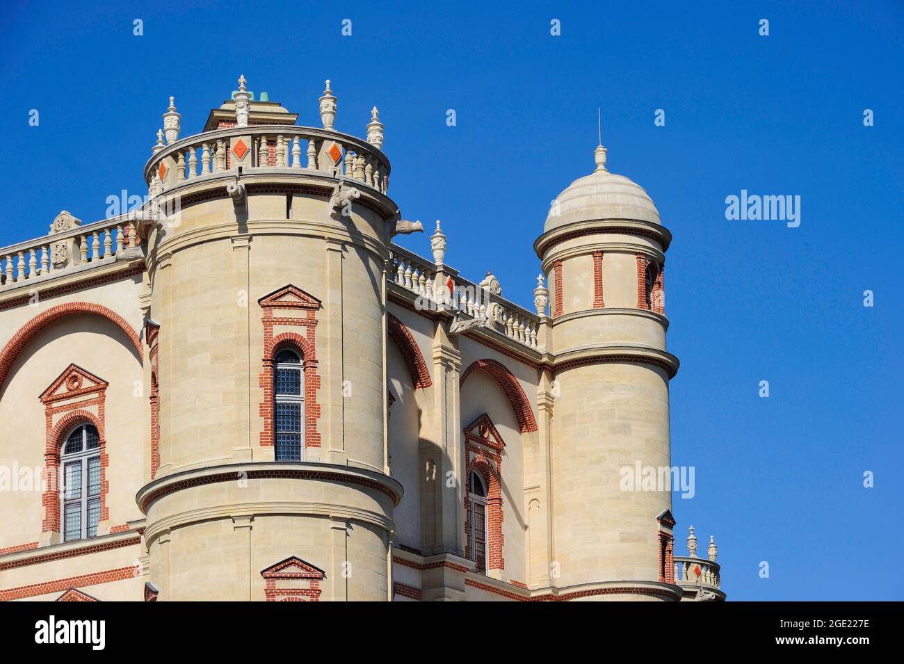 Real castel hi-res stock photography and images - Alamy