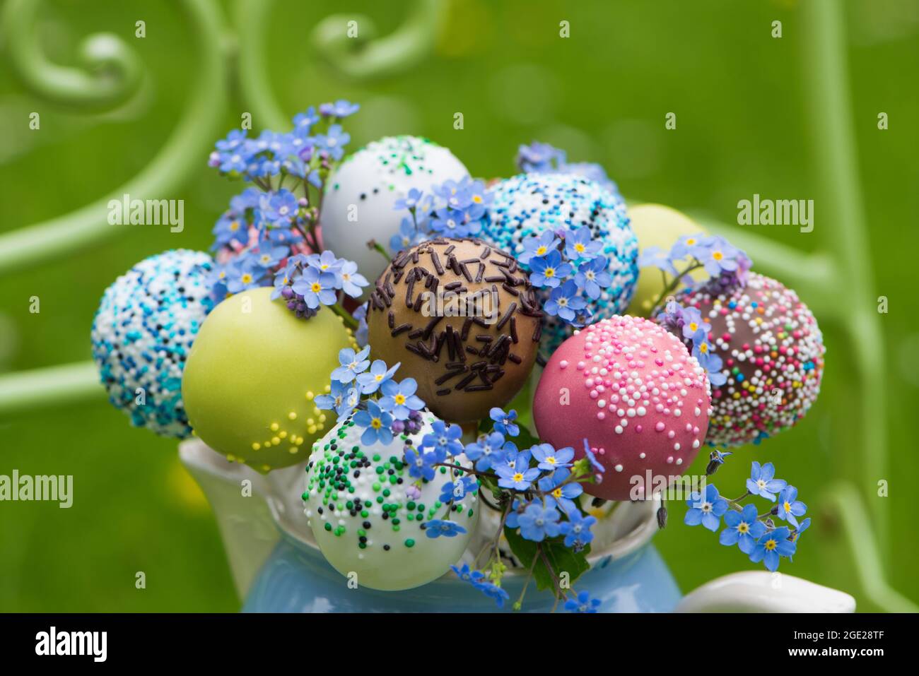 Colodrul cake pops Stock Photo - Alamy
