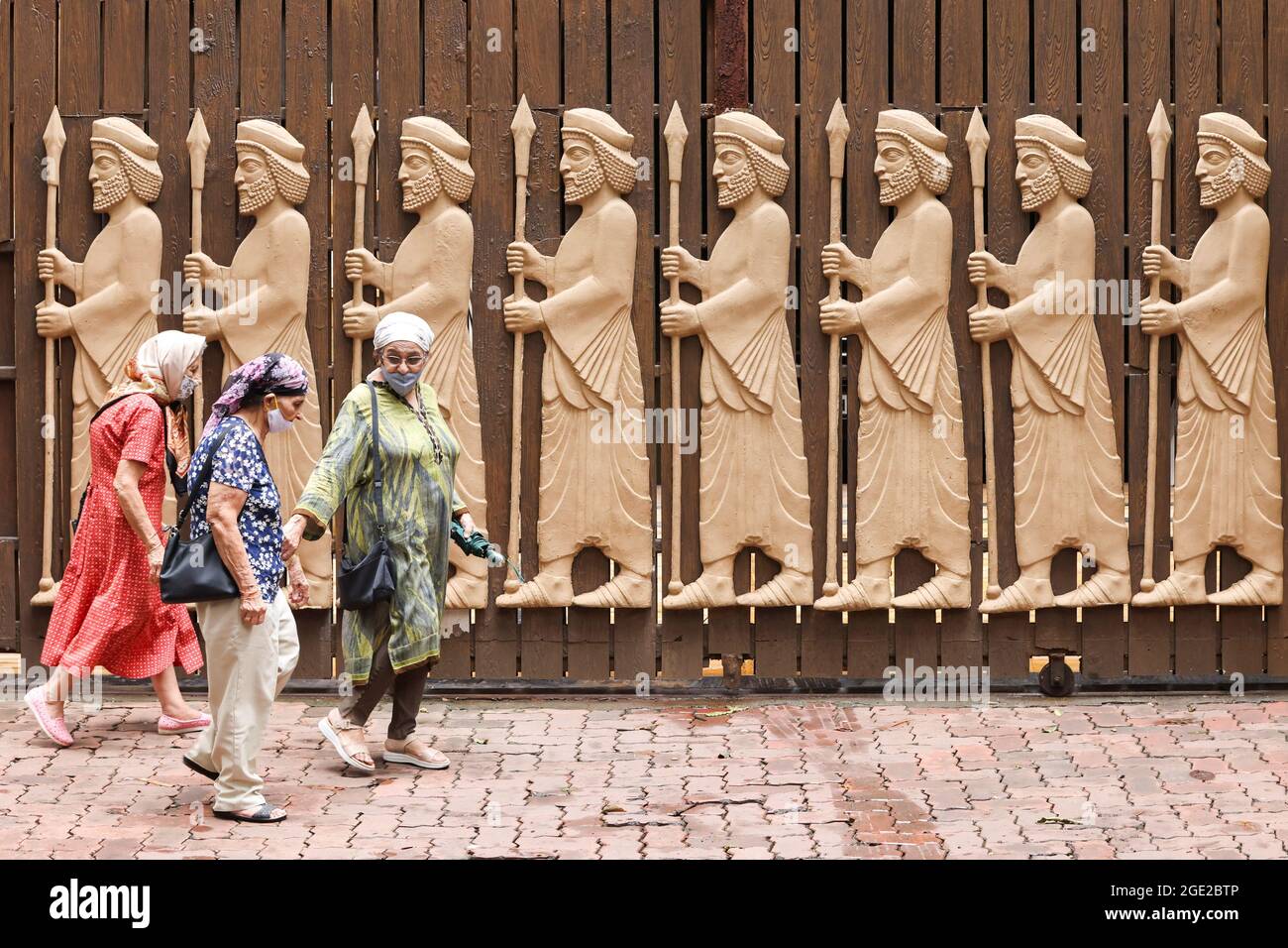 Parsi festival hi-res stock photography and images - Alamy