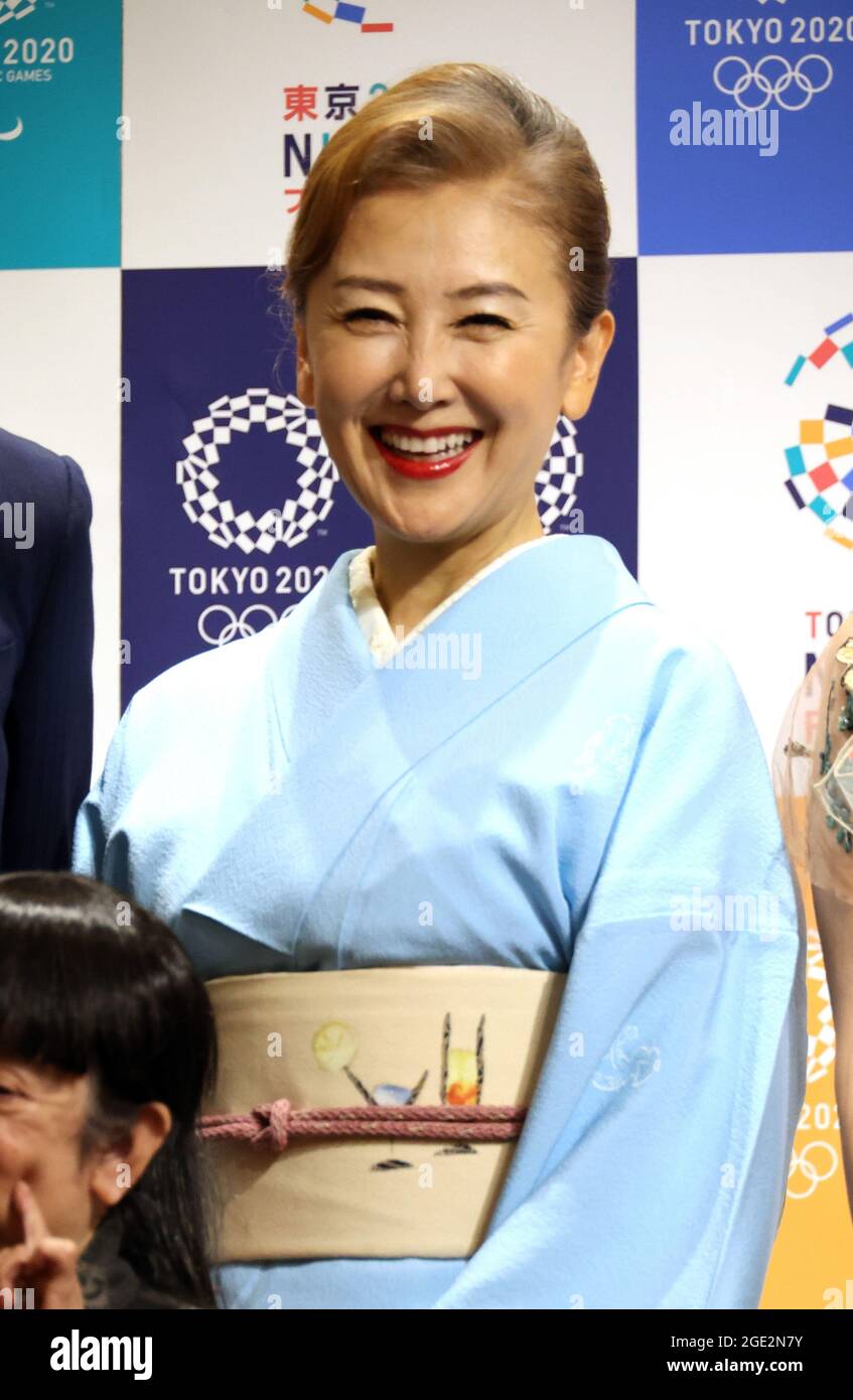 Chizuru azuma hi-res stock photography and images - Alamy