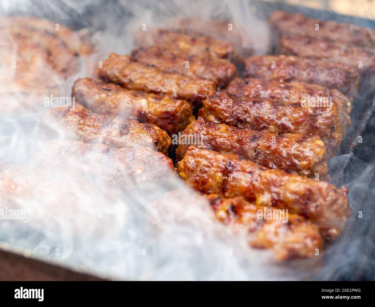 Poze cu mici hi-res stock photography and images - Alamy