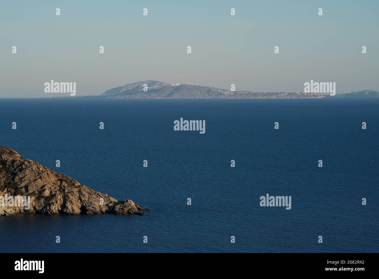 The beautiful aegean sea and the cyclades islands Stock Photo - Alamy
