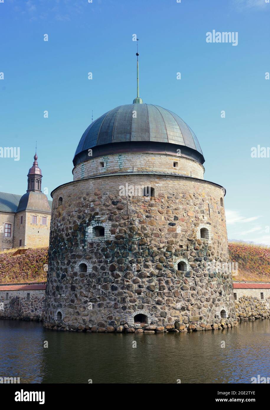 THE BEAUTIFUL MEDIEVAL CASTLE OF VADSTENA IN SWEDEN Stock Photo - Alamy