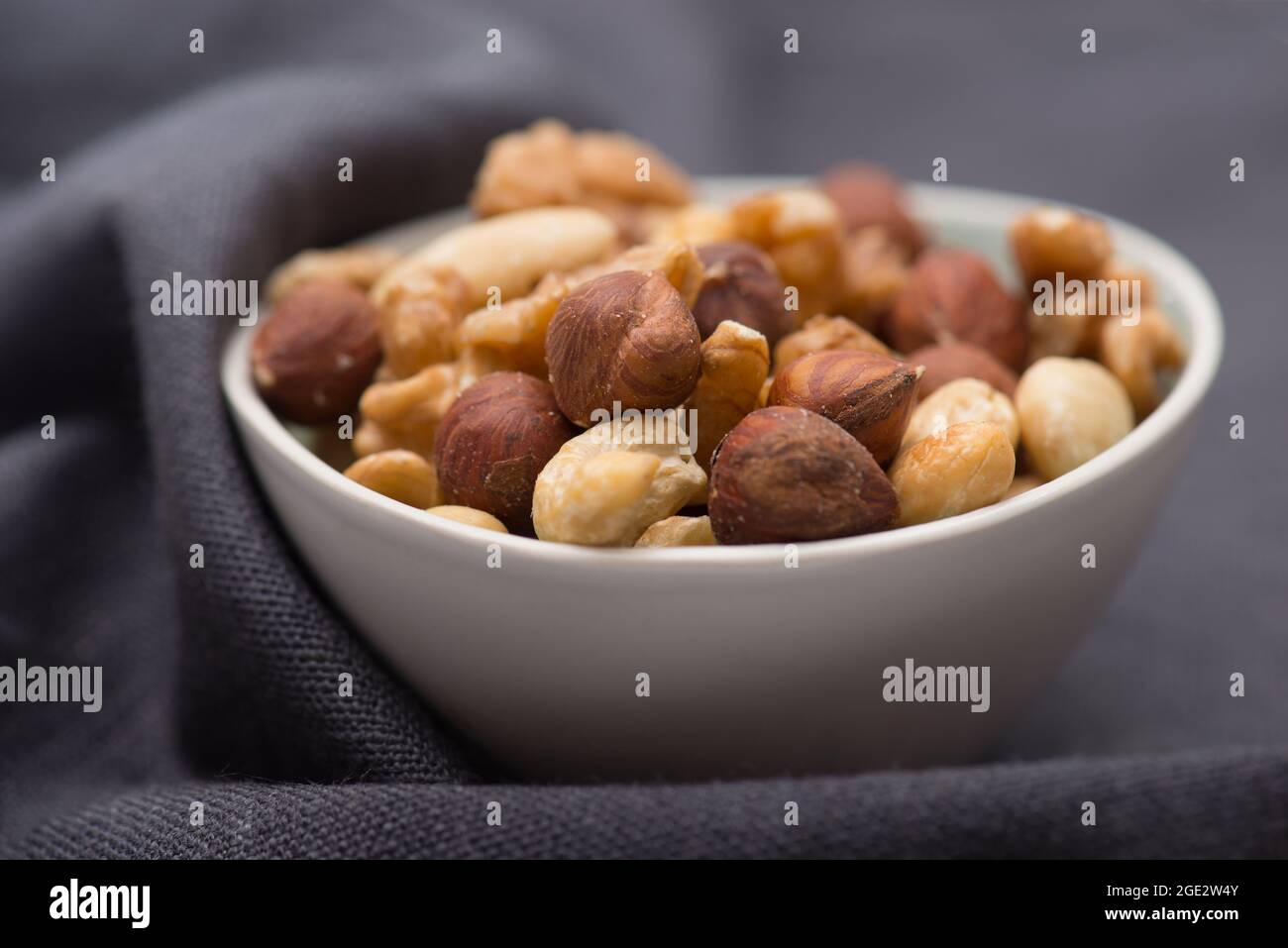 Brazil nuts walnuts hi-res stock photography and images - Alamy