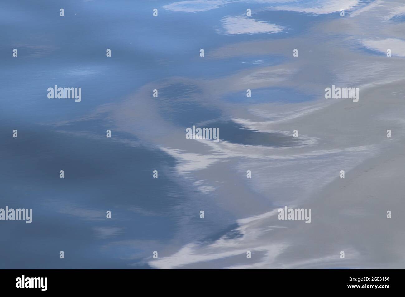 Patterns, reflections and textures in water Stock Photo - Alamy