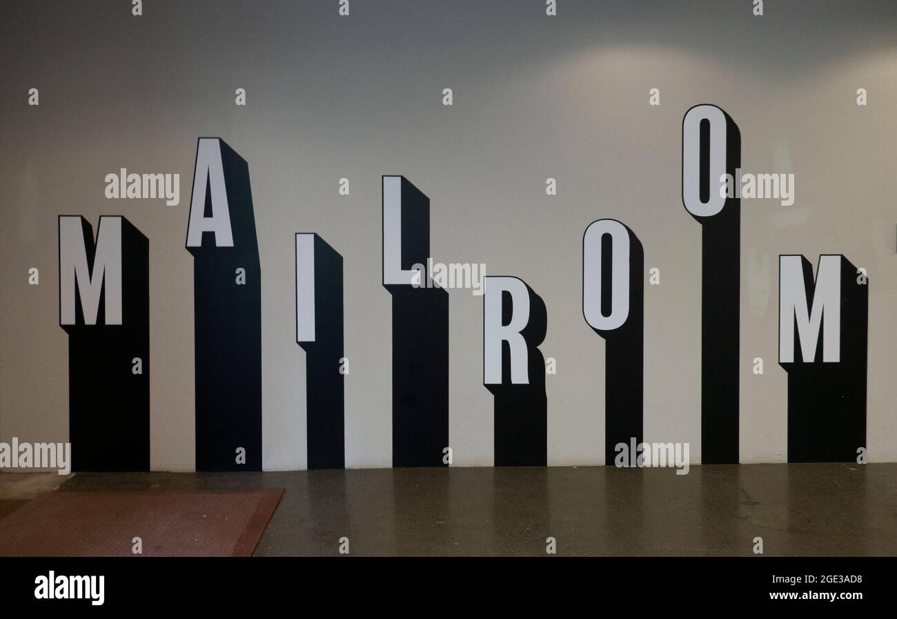 Mailroom High Resolution Stock Photography and Images - Alamy