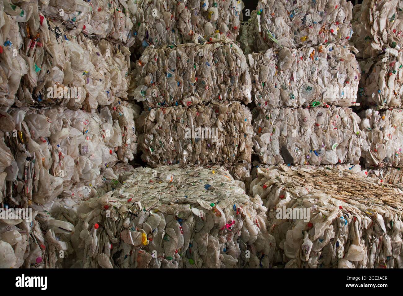 Sims recycling hi-res stock photography and images - Alamy