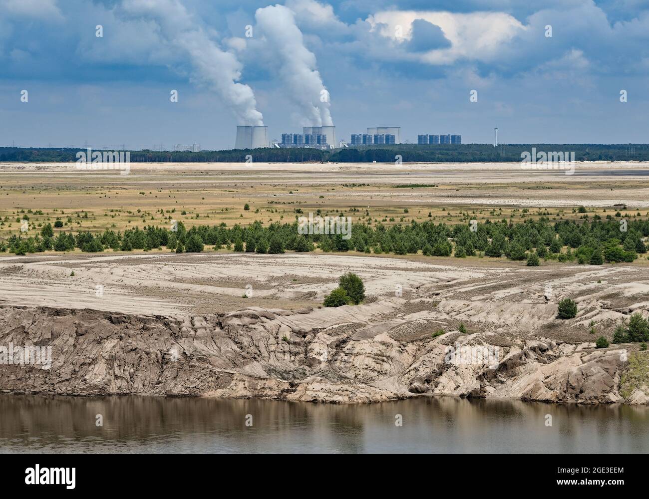 Open cast mining edge hi-res stock photography and images - Alamy