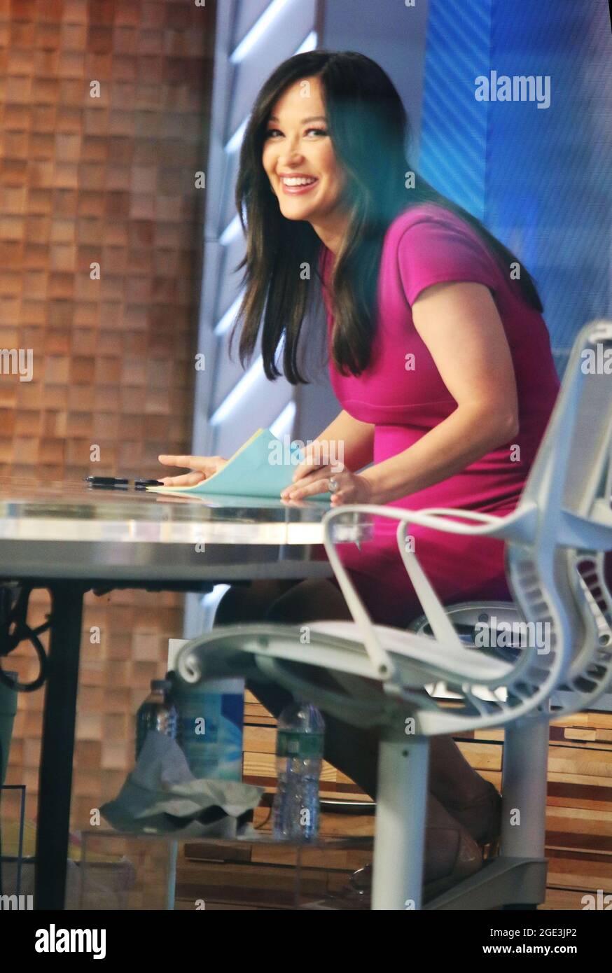 New York - NY - 20210705- William ReeveEva Pilgrim and Whit Johnson ...