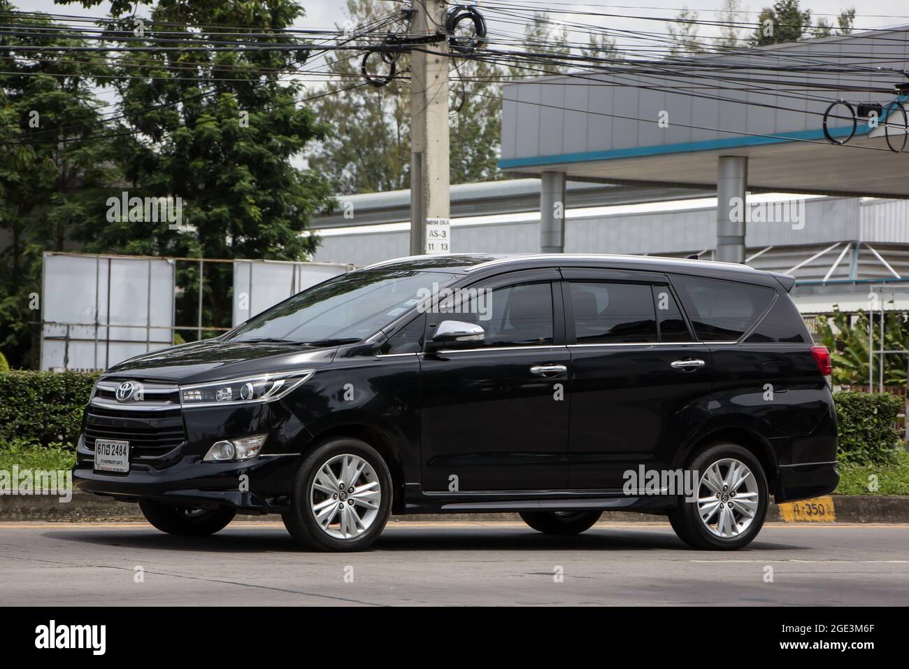 Toyota innova crysta hi-res stock photography and images - Alamy