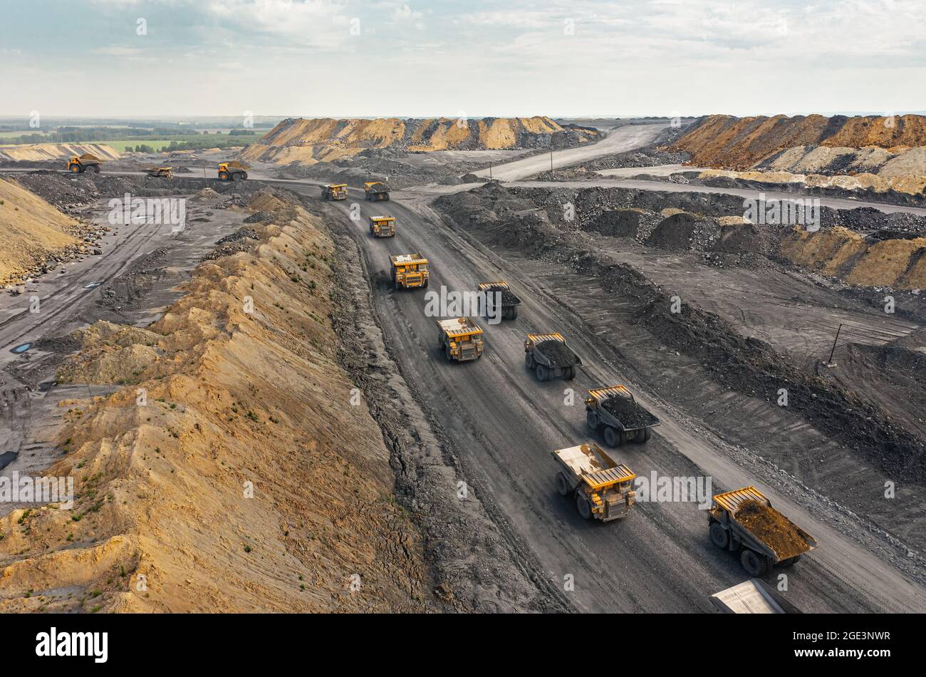 Tipper Lorry Quarry Truck High Resolution Stock Photography and Images ...