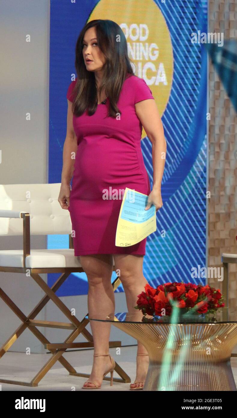 New York - NY - 20210705- William ReeveEva Pilgrim and Whit Johnson ...