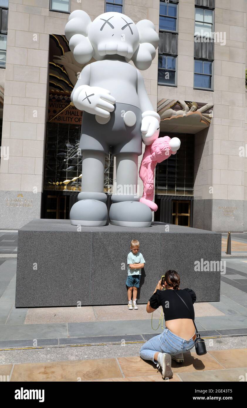 New York, New York, USA. 16th Aug, 2021. A view of the new 18-foot tall ...