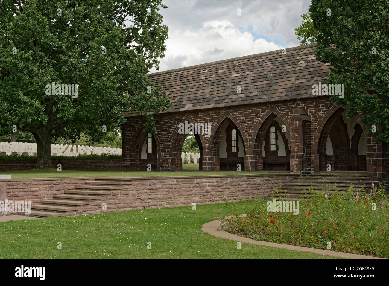 Hanover War Cemetery (CWGC) 2. WW and Military Cemetery Seelze / Ahlem ...