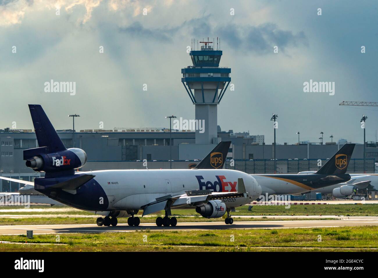 FedEx McDonnell Douglas MD-11,after landing, Cologne-Bonn Airport, CGN ...