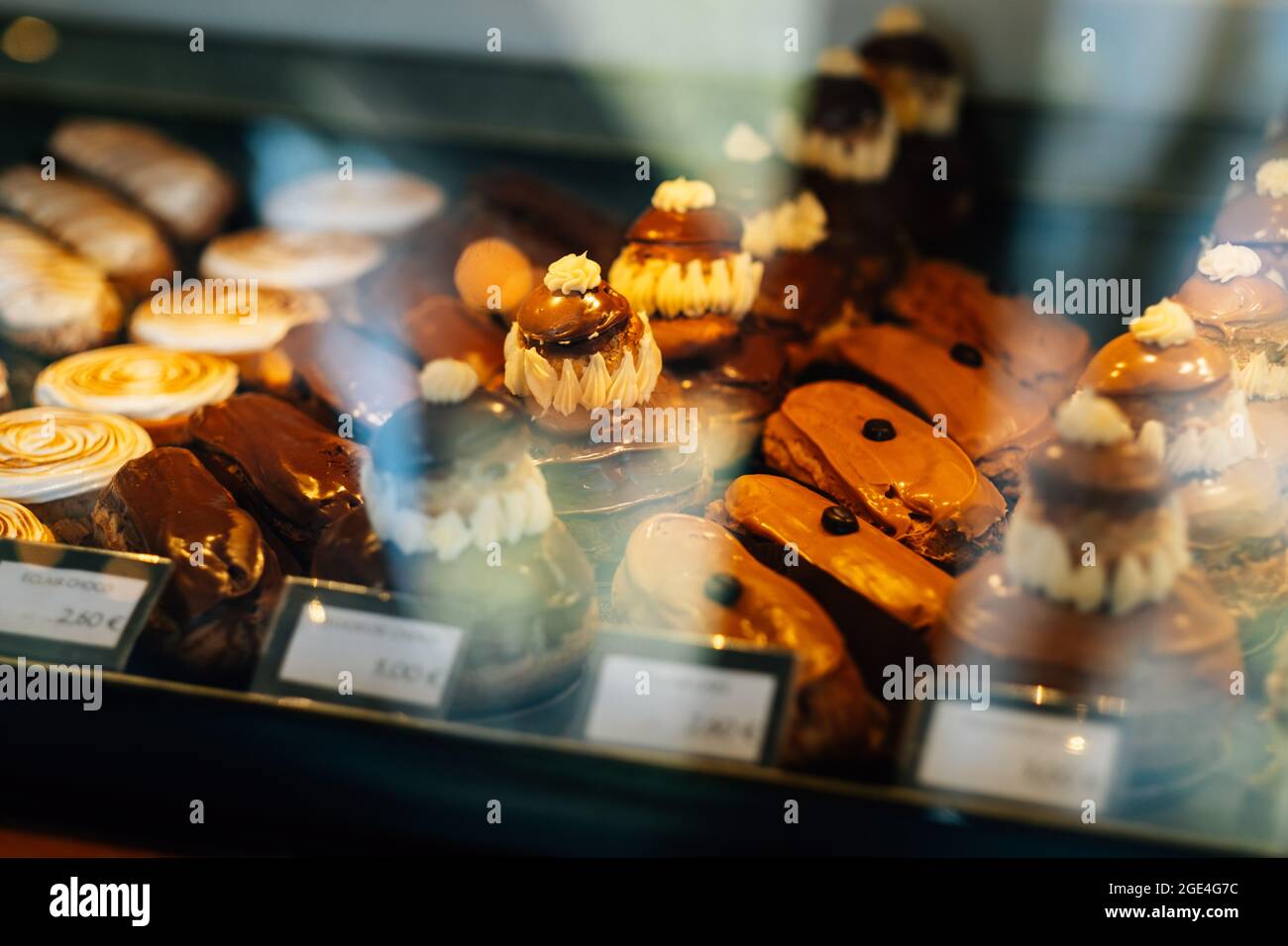 Delicious sweets at the bakery Stock Photo - Alamy