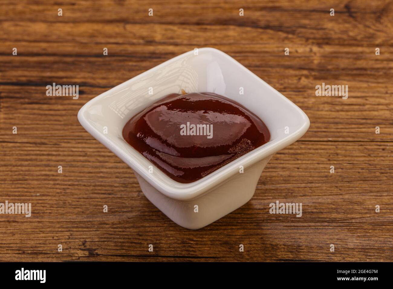 Traditional tomato Barbicue sauce in the bowl Stock Photo - Alamy