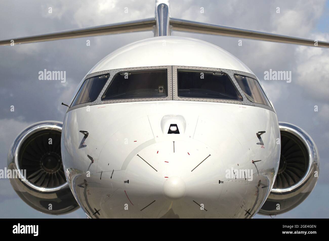 front view of a business jet Stock Photo - Alamy