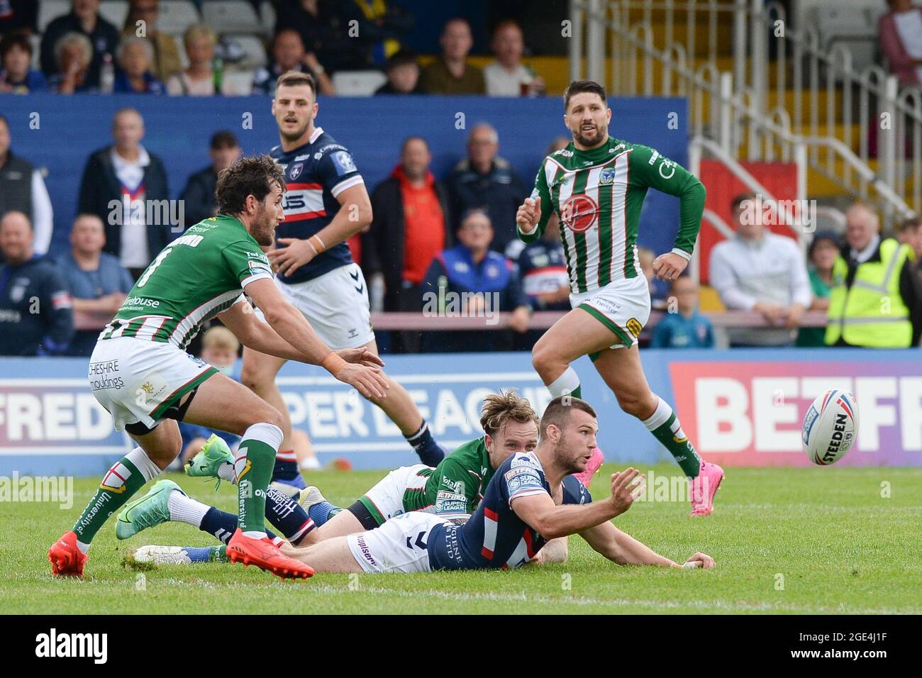 Wakefield, England - 15 August 2021 - Wakefield Trinity's Max Jowitt ...