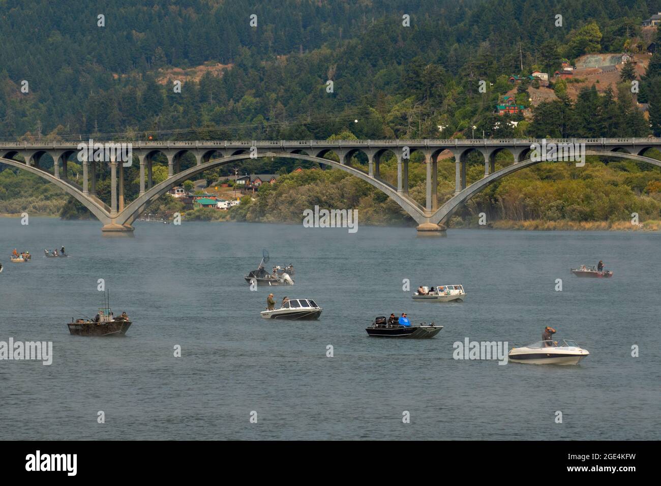 Gold beach bridge hi-res stock photography and images - Alamy