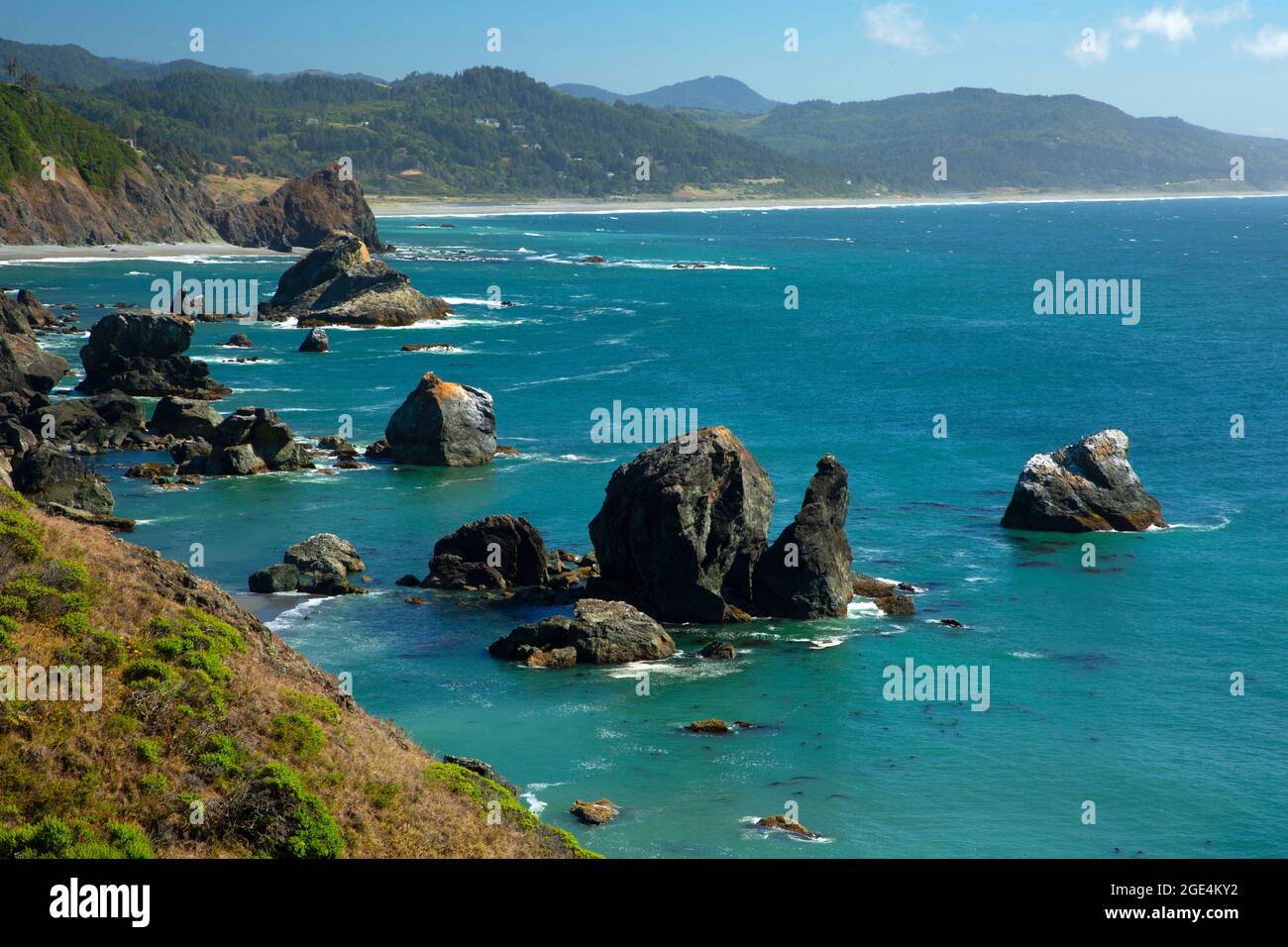 Coast view from Oregon Coast Trail, Sisters Rock State Park, Oregon ...