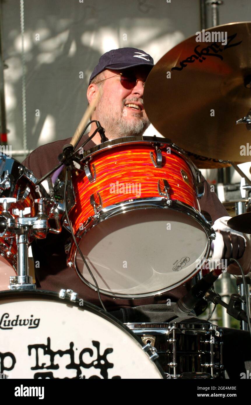 Bun e carlos drums hi-res stock photography and images - Alamy