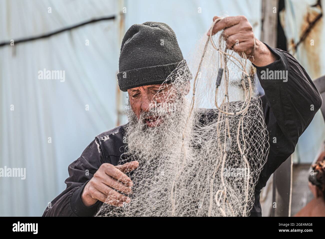 Palestine man hi-res stock photography and images - Alamy