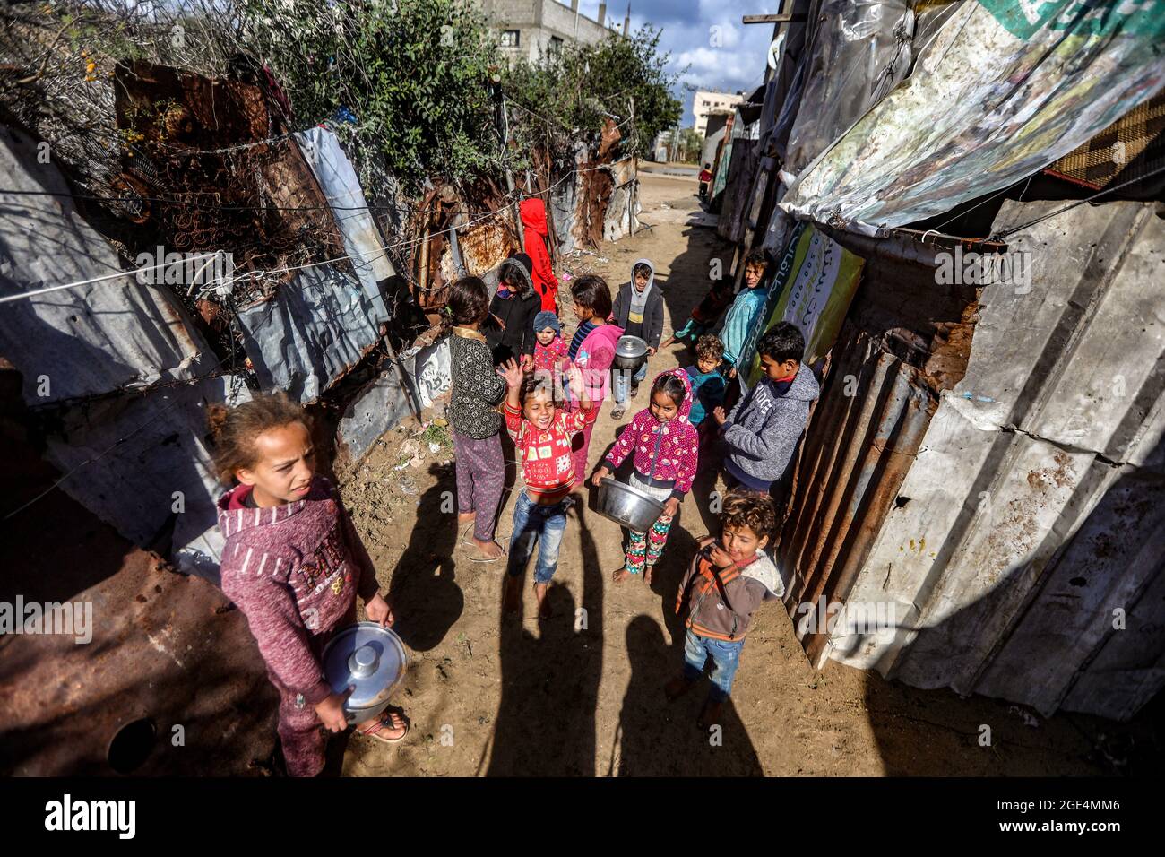 Gaza children smiling hi-res stock photography and images - Alamy