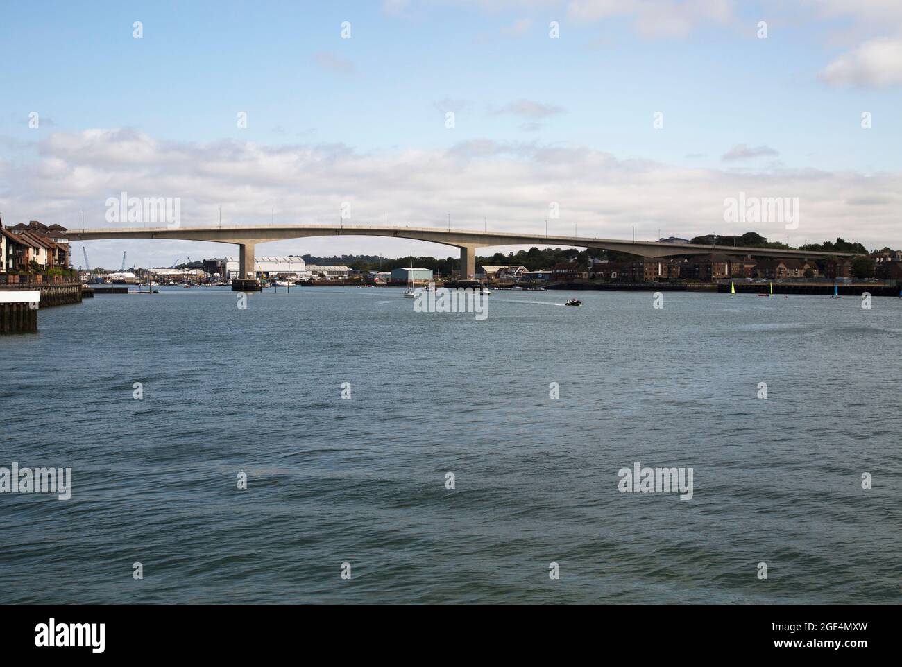 Hight 28 mtr hi-res stock photography and images - Alamy