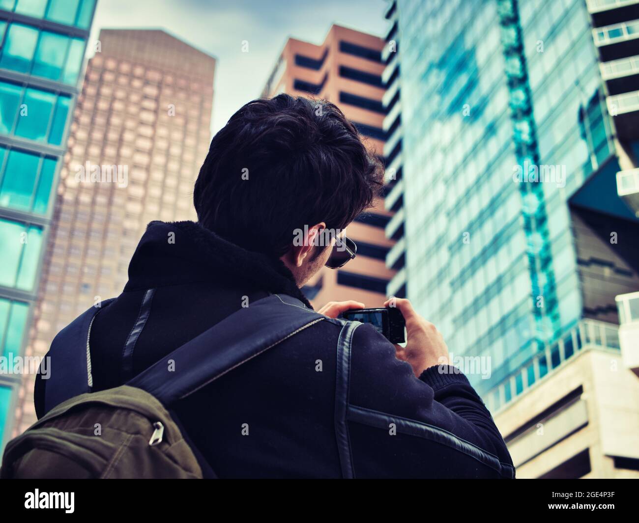 Back view man taking photograph hi-res stock photography and images - Alamy