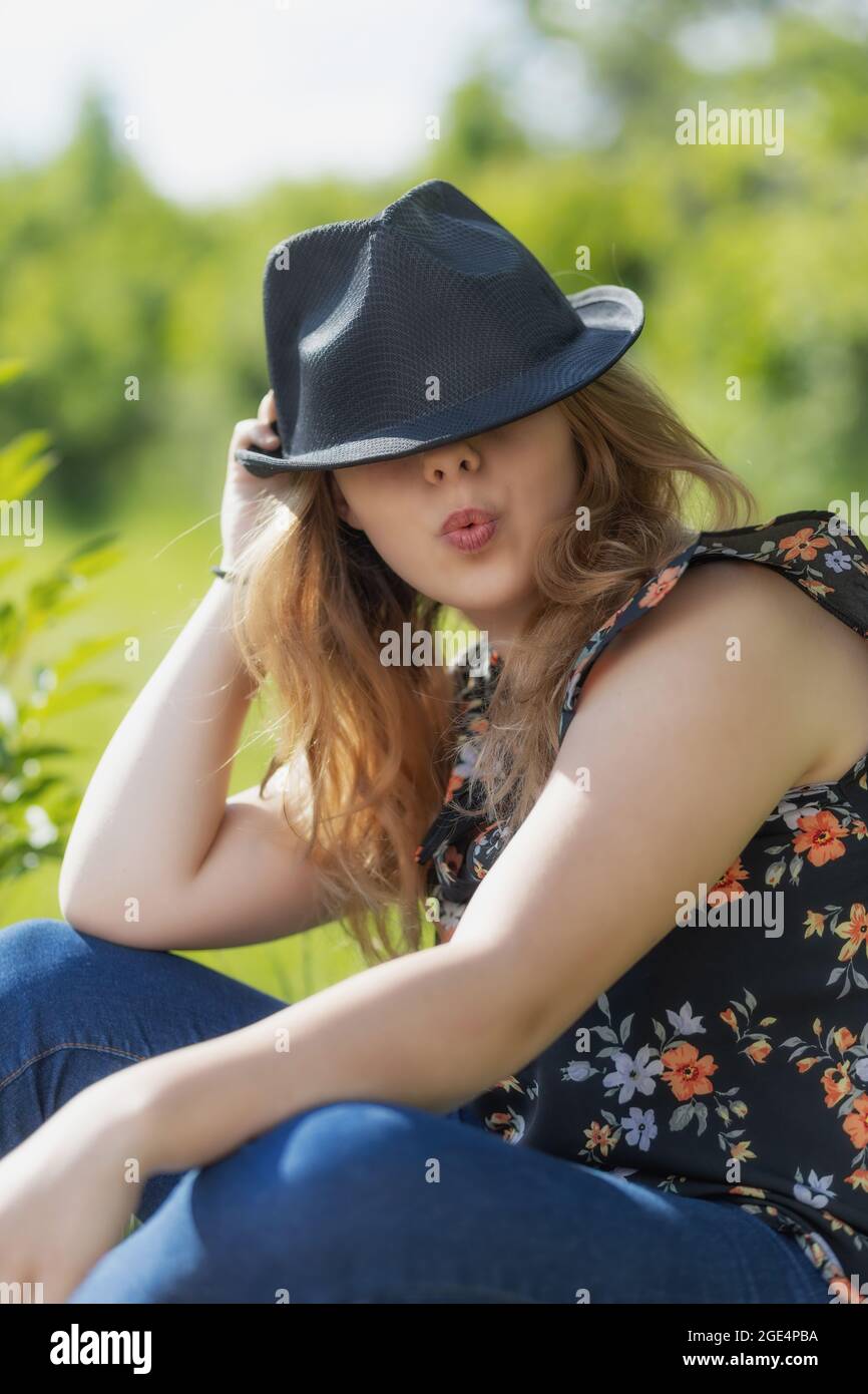 Pursed lips look hi-res stock photography and images - Alamy