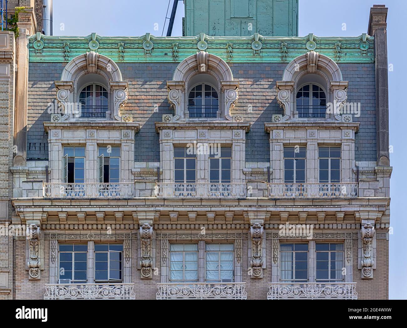 11 West 81 Street was erected in 1908. It was designed by Schickel ...