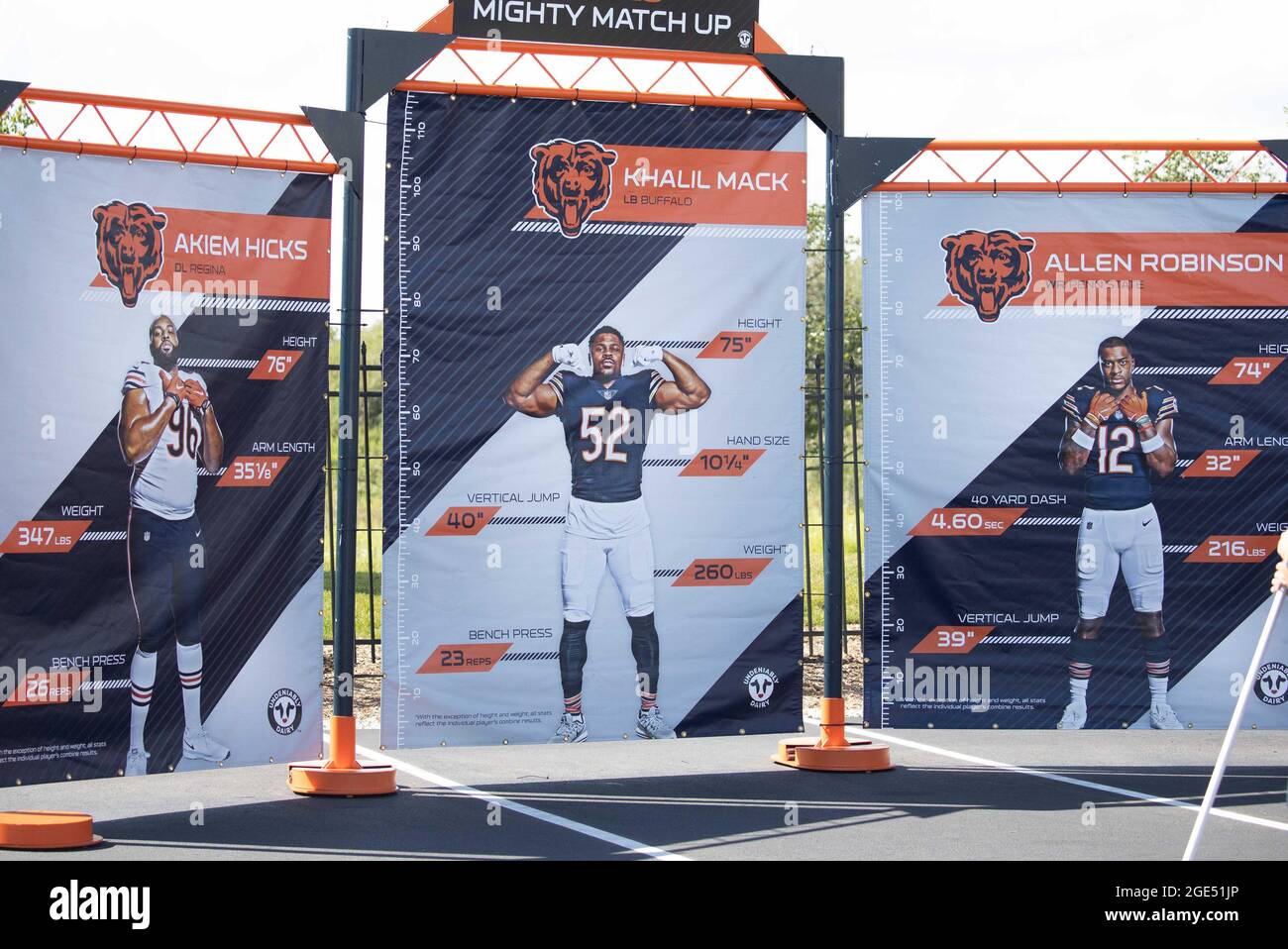 An interactive exhibit featuring an image of Chicago Bears defensive ...