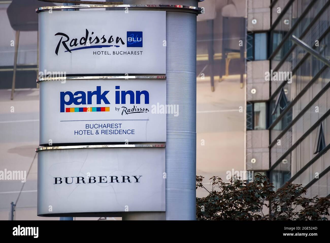 Radisson logo hi-res stock photography and images - Alamy