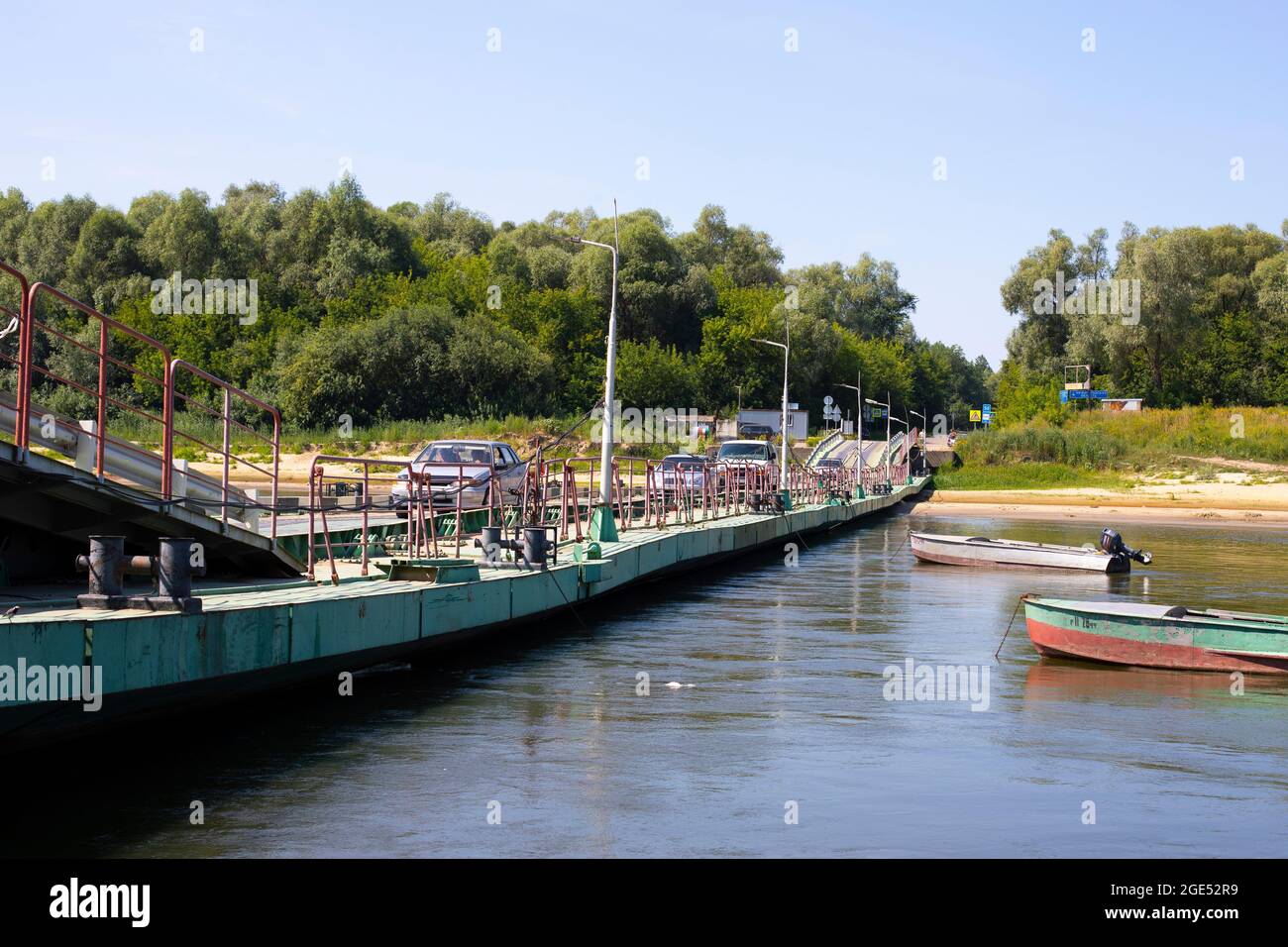 Sumerlya, Russia - July 17, 2021: Floating pontoon bridge over the Sura ...