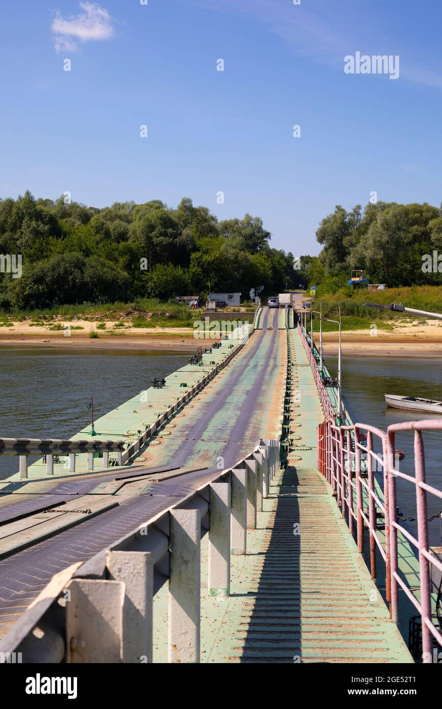 Sumerlya, Russia - July 17, 2021: Floating pontoon bridge over the Sura ...