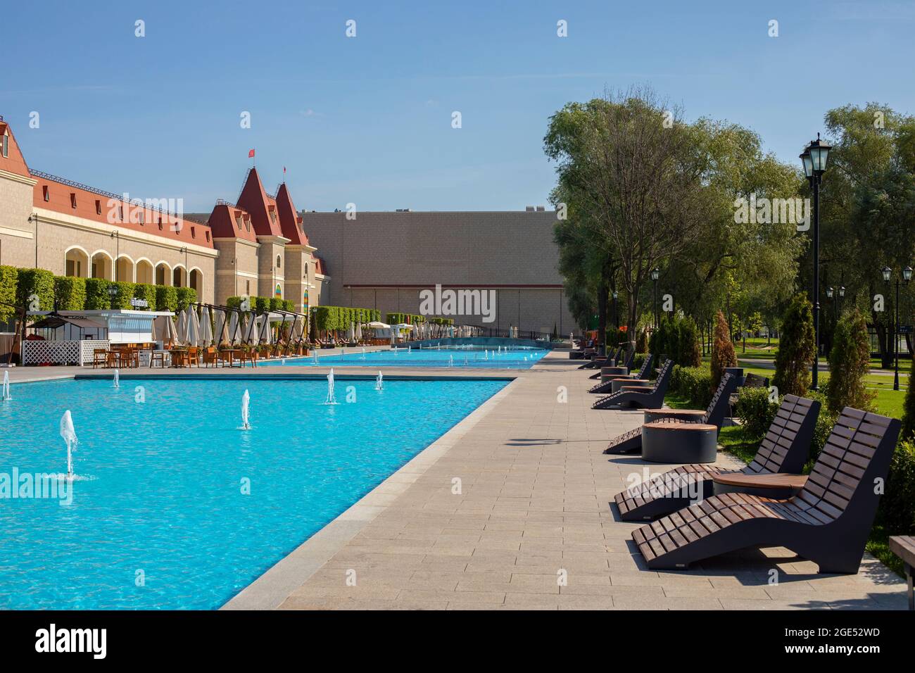 Moscow pool hi-res stock photography and images - Alamy