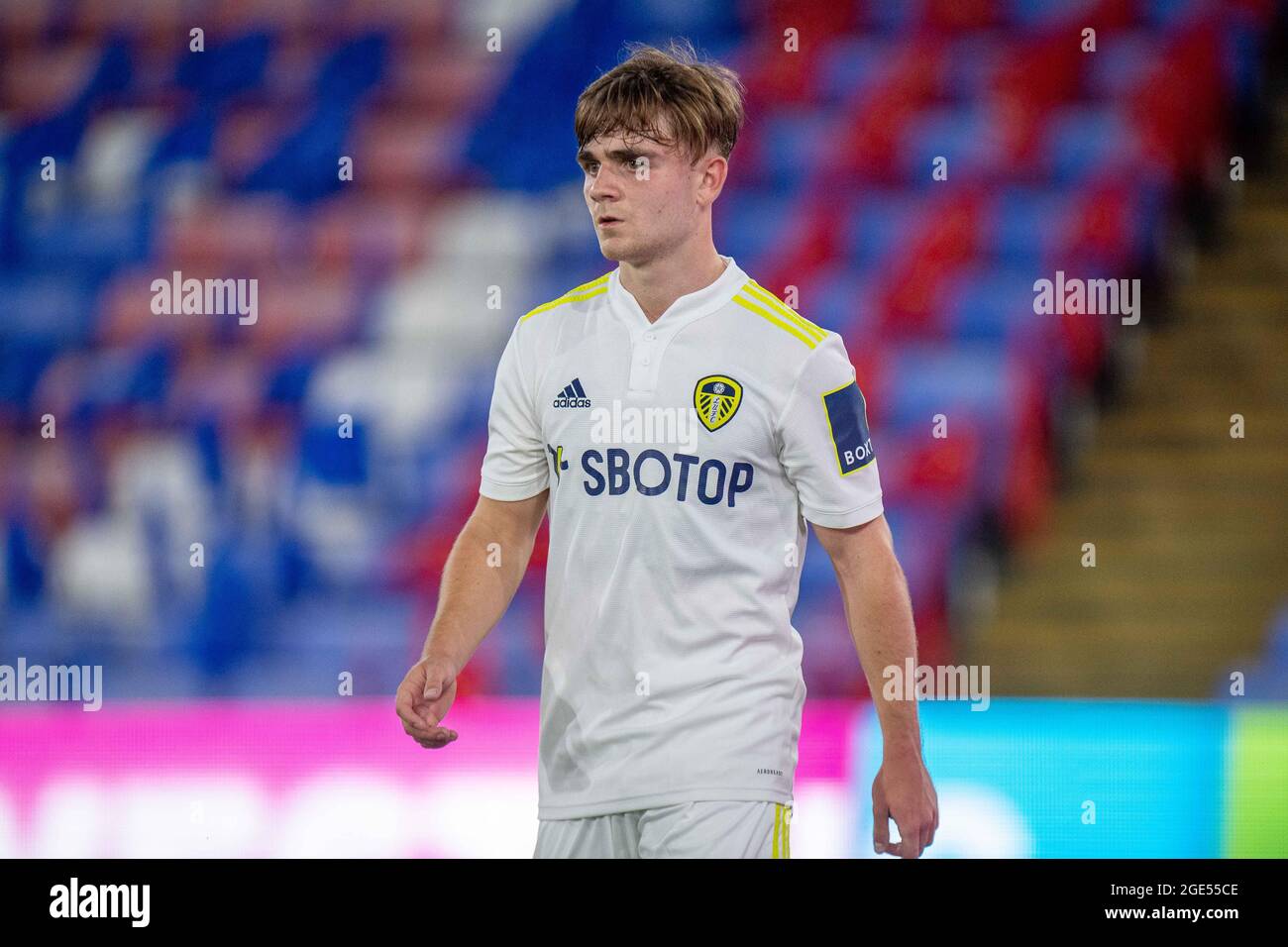 Lewis Bate of Leeds during the Premier League 2 Division 1 match ...